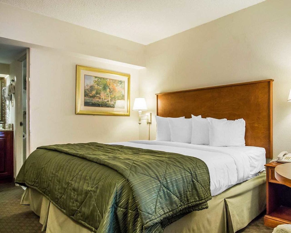 Quality Inn Savannah Historic District